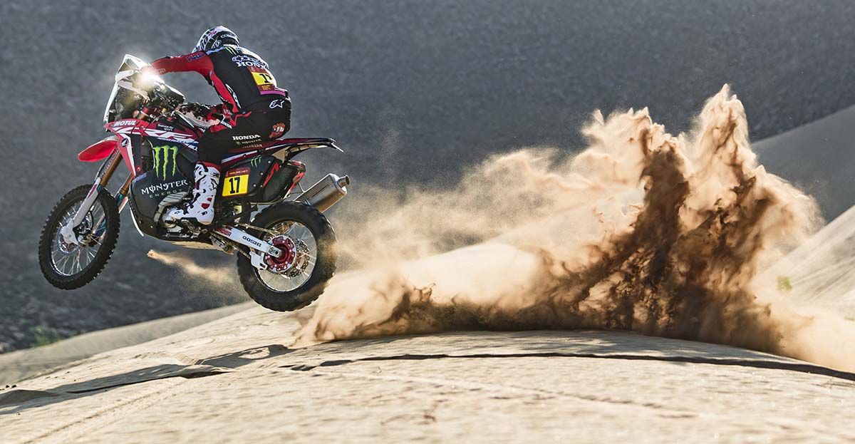 Honda riders lock out Dakar podium on stage three | Dirtbike Rider