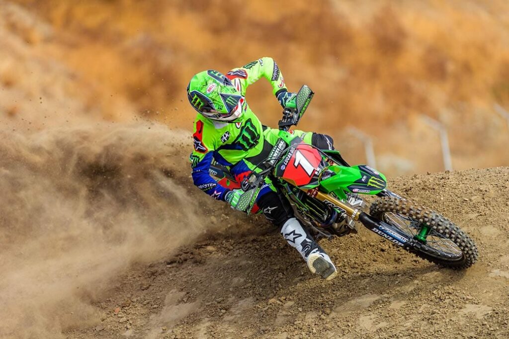 Eli Tomac puts on hard charge to win Hangtown opener | Dirtbike Rider