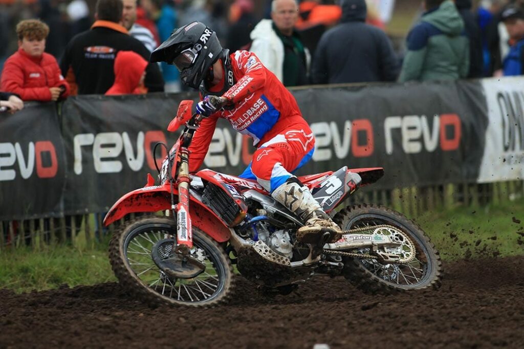 MX2 pilot Josh Gilbert to run 450cc Buildbase Honda at 2018 Weston ...