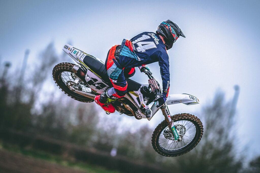 EBB down and out at Sherwood as Luke Burton shines on MX Nationals ...