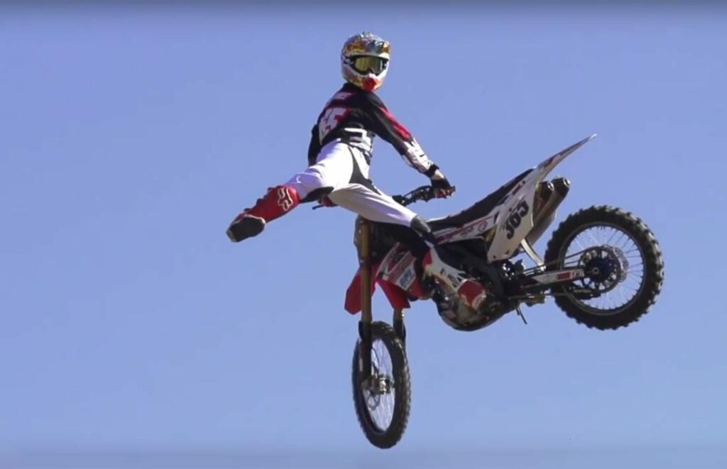 Brett Cue ALL IN - California Dreamin' with Nate Adams | Dirtbike Rider