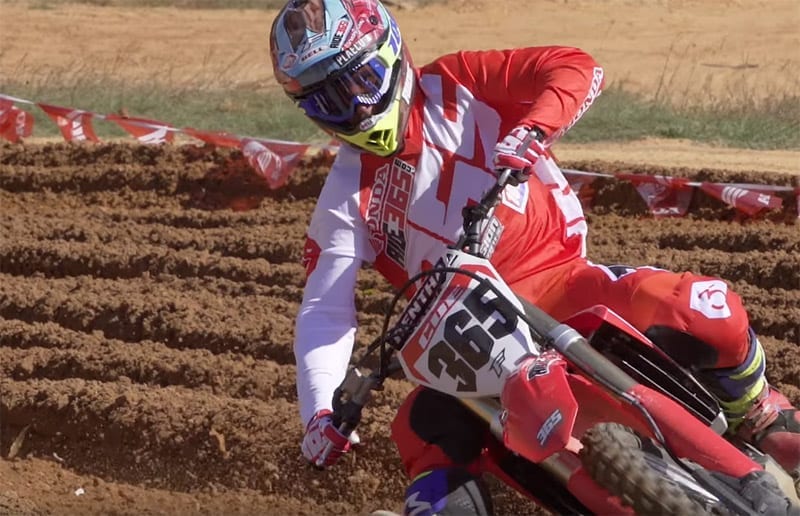 Brett Cue rips 2017 Honda CRF450R | Dirtbike Rider