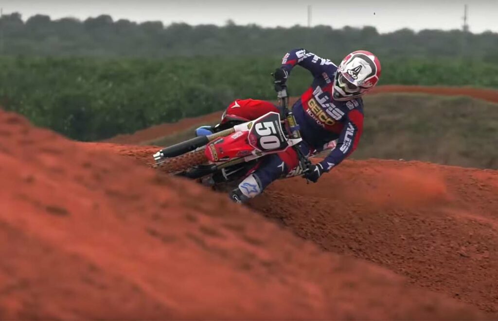 Malcolm Stewart Supercross laps RAW | Dirtbike Rider