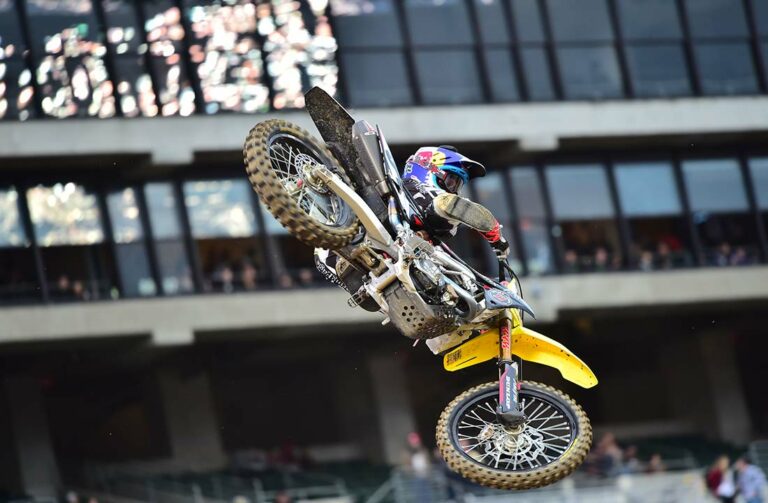 Strong showing for RCH Soaring Eagle Suzuki Factory Racing in Oakland ...