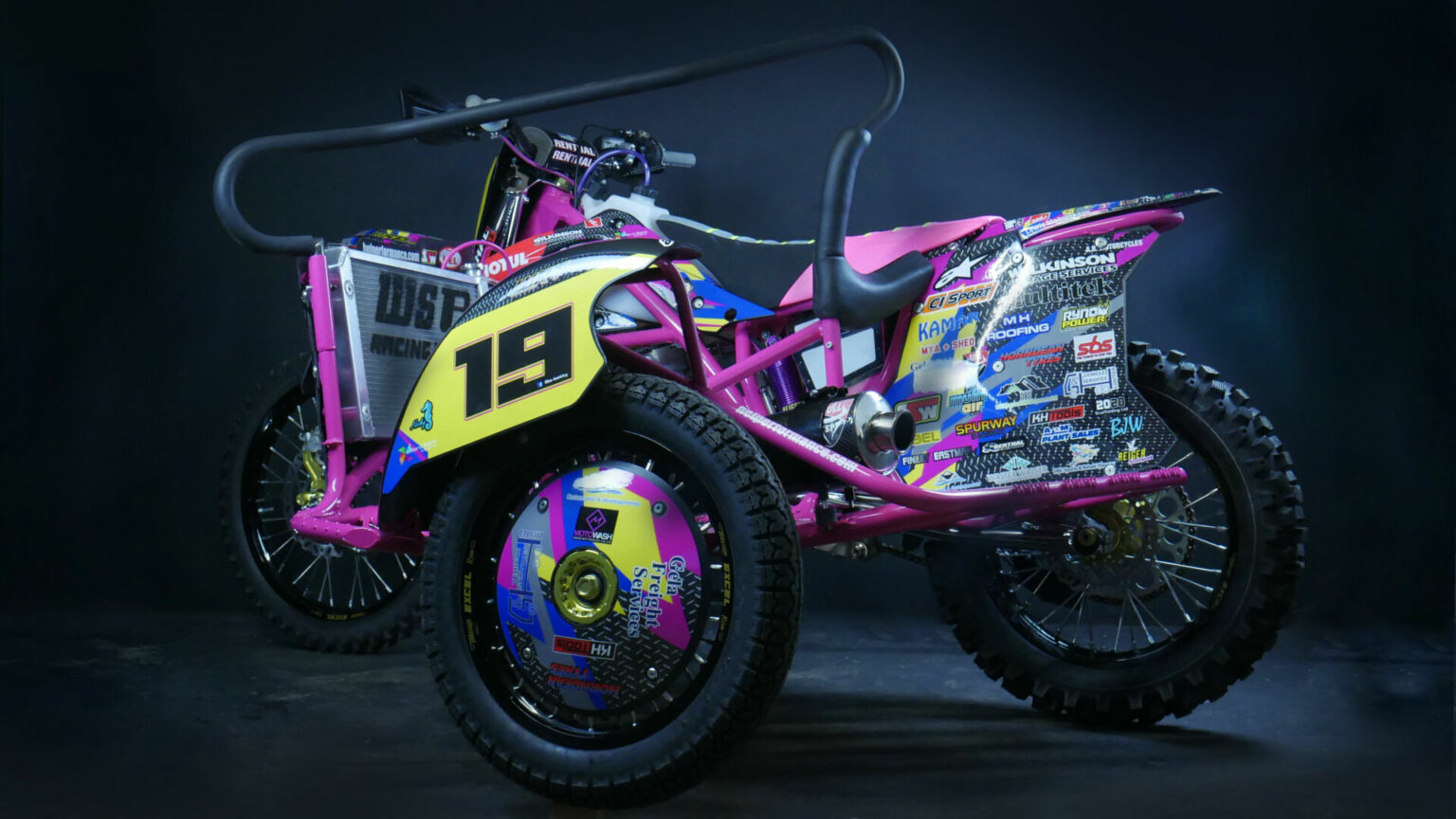 Bike Builds: Brett Wilkinson's 700cc two-stroke Sidecar | Dirtbike Rider
