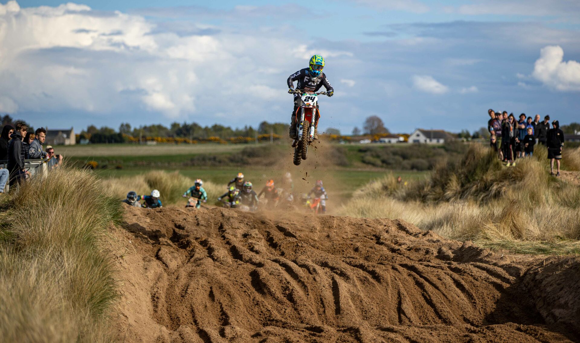 ScotMX: Simpson and Adamson dominate on home soil | Dirtbike Rider